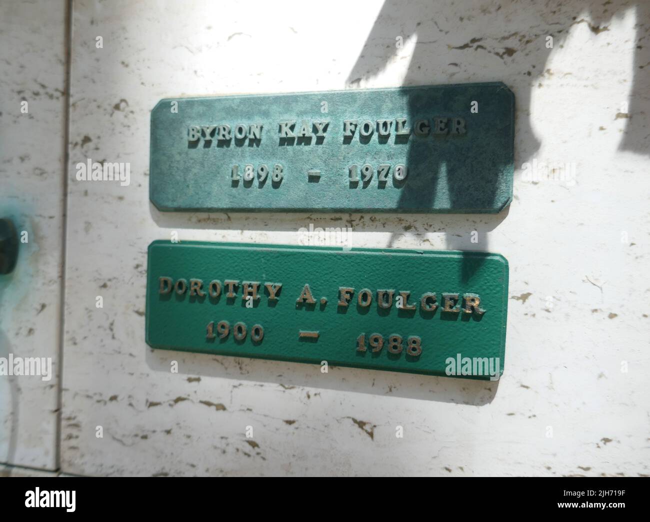 Inglewood, California, USA 13th July 2022 Actor Byron Foulger's Grave ...