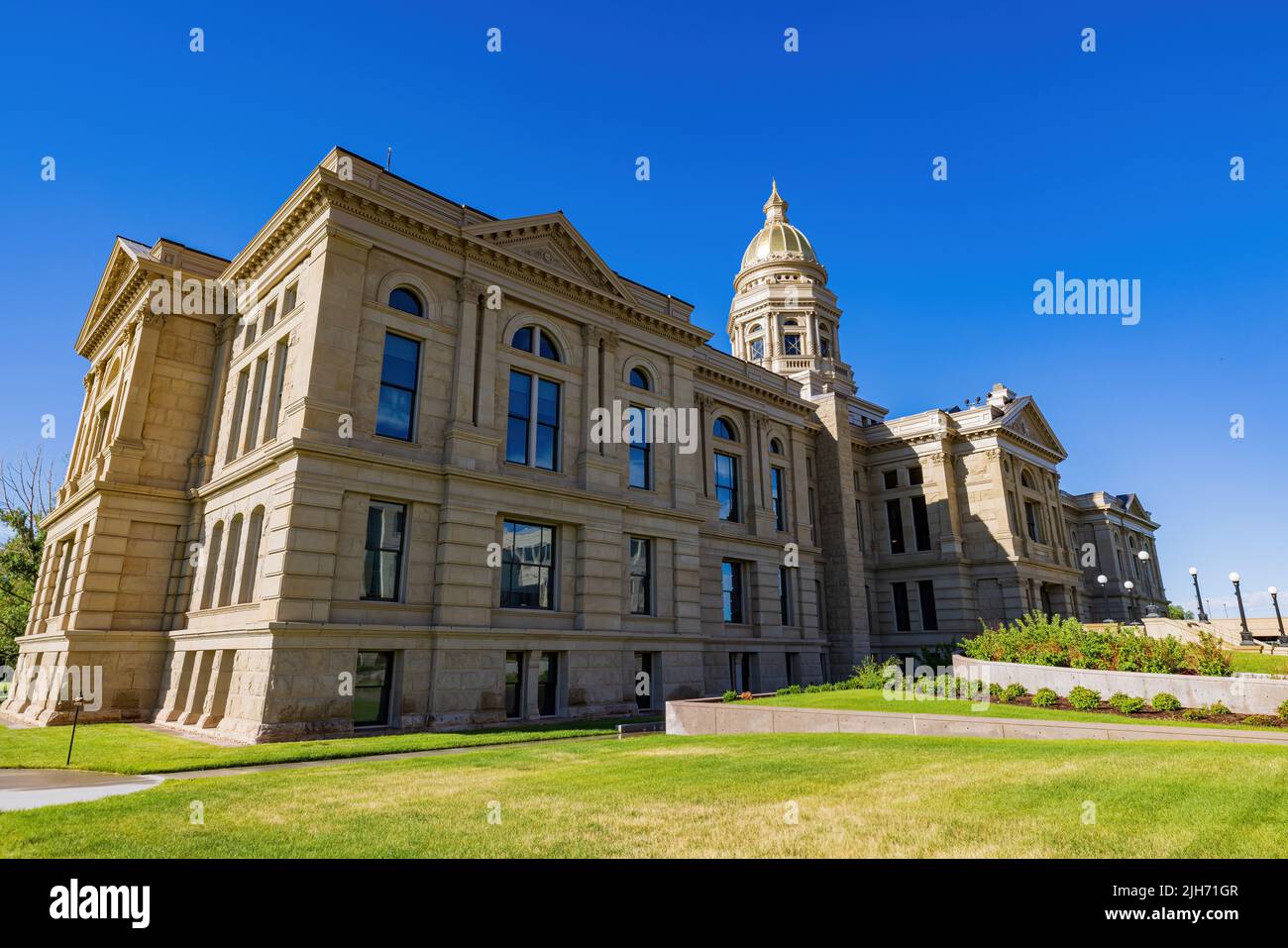 Sunny view of the Wyoming State capitol building at Cheyenne, Wyoming ...
