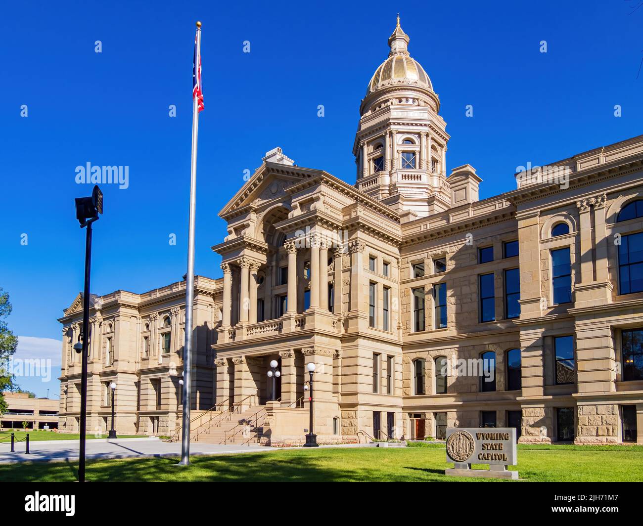 Sunny view of the Wyoming State capitol building at Cheyenne, Wyoming ...