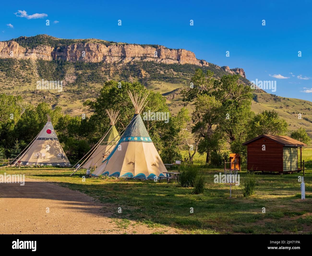 Sunny view of Tipi with beautiful landscape at Cody, Wyoming Stock ...