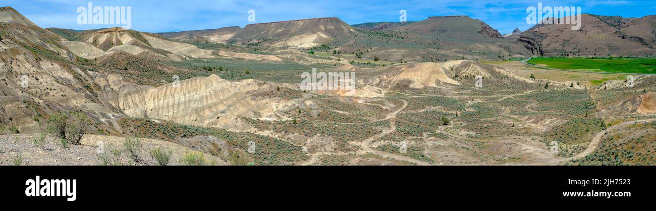 Panorama of the Mascall Formation Overlook in the Sheep Rock Unit of ...