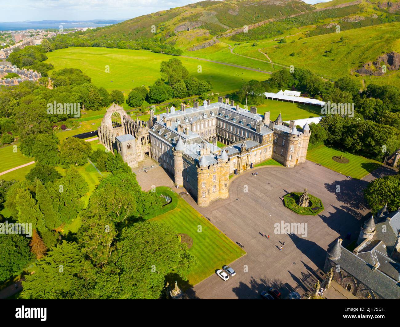 Holyrood Palace was built in 1671, is located at the bottom of Royal ...