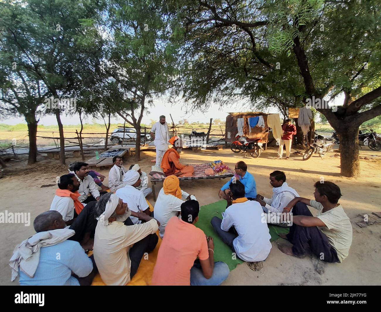 Hindu devotees gathered to celebrate and offer prayers to their Guru on ...
