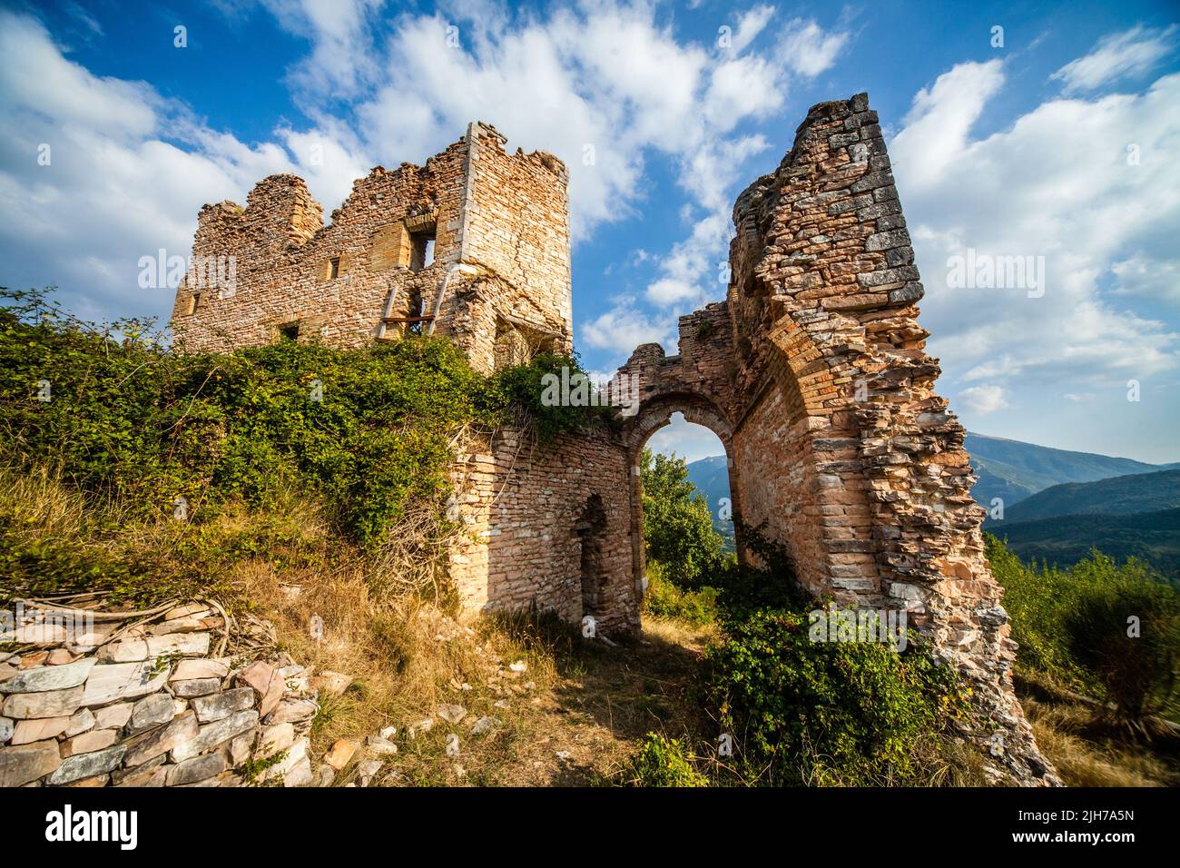 Ruins of the Pecorari castle in Piobbico (PU Stock Photo - Alamy