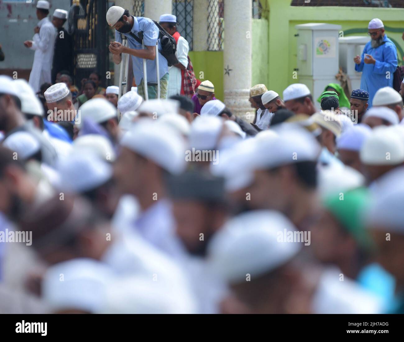 Muslim devotees offer prayers on the occasion of Eid-al-Adha at Gedu ...