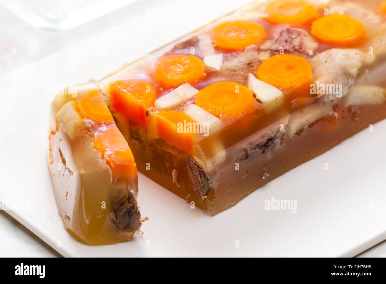 Celery aspic hi-res stock photography and images - Alamy