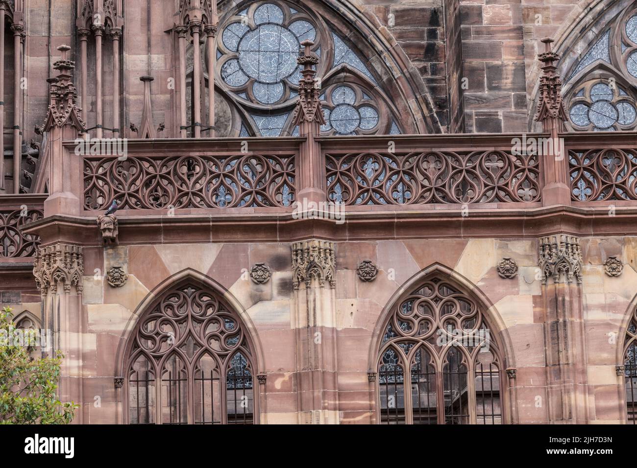 Strasbourg Notre Dame, detail from church's walls, Roman style arch ...