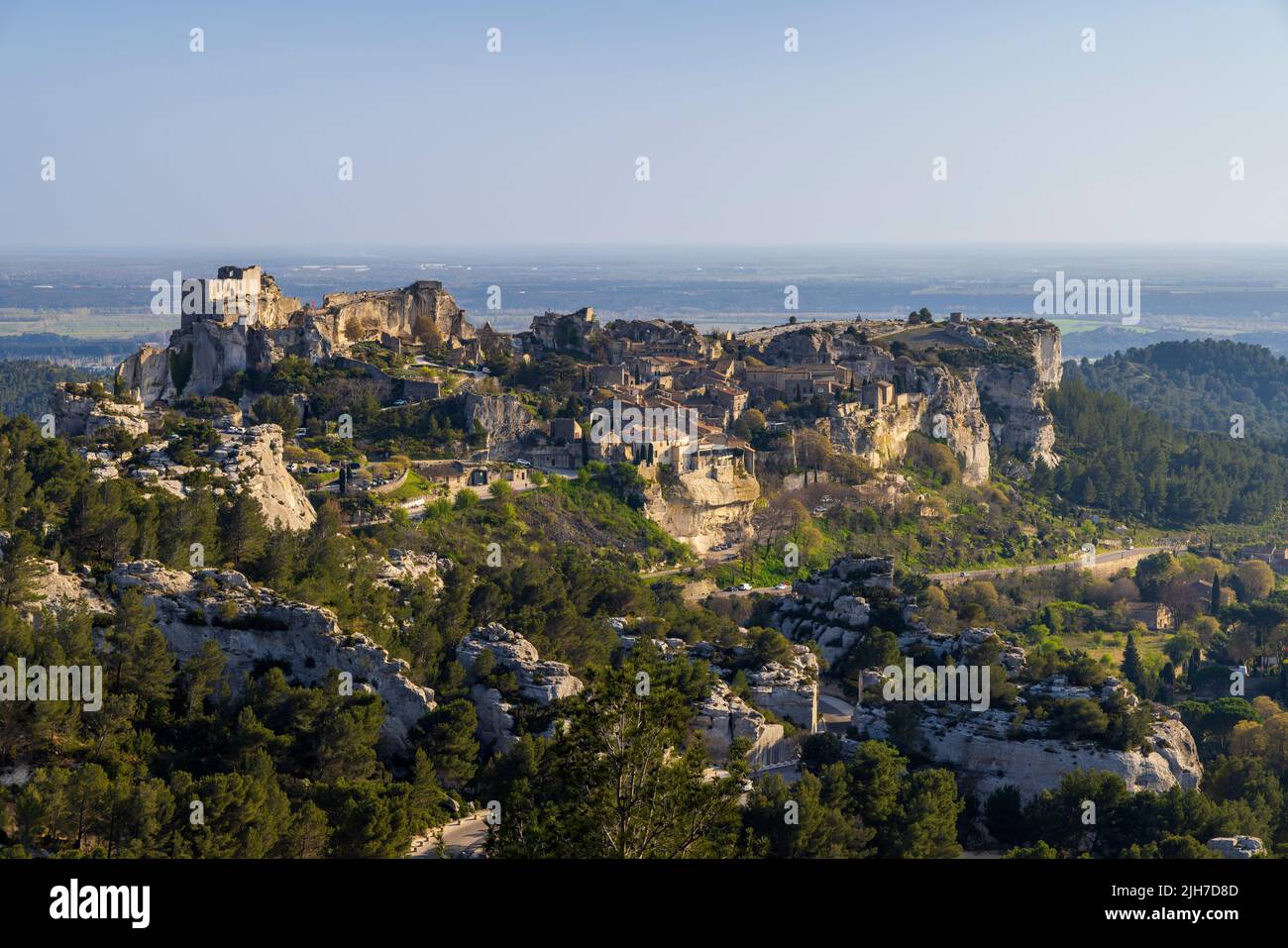 Medieval castle and village, Les Baux-de-Provence, Alpilles mountains ...