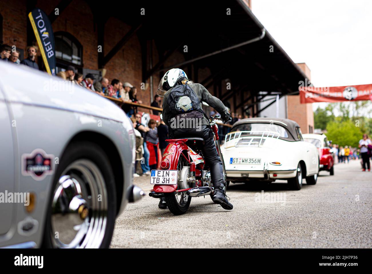 2022 credit moritz hi-res stock photography and images - Alamy