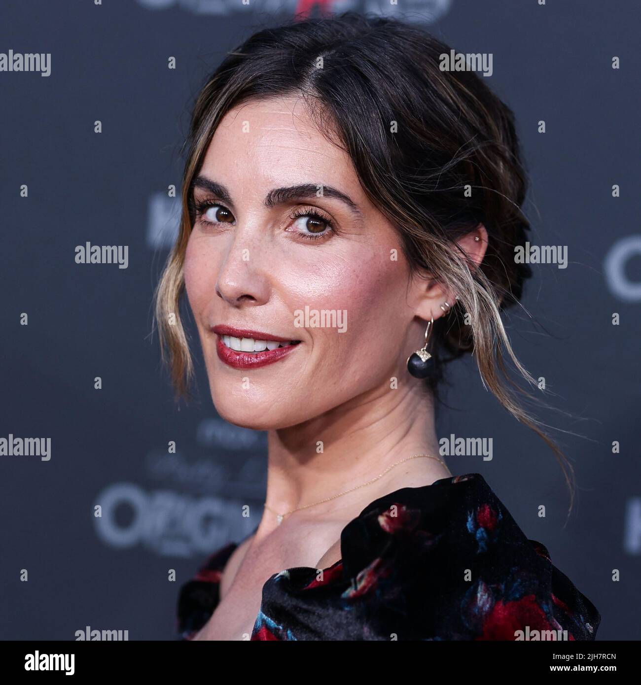 BURBANK, LOS ANGELES, CALIFORNIA, USA - JULY 15: Canadian actress Carly ...