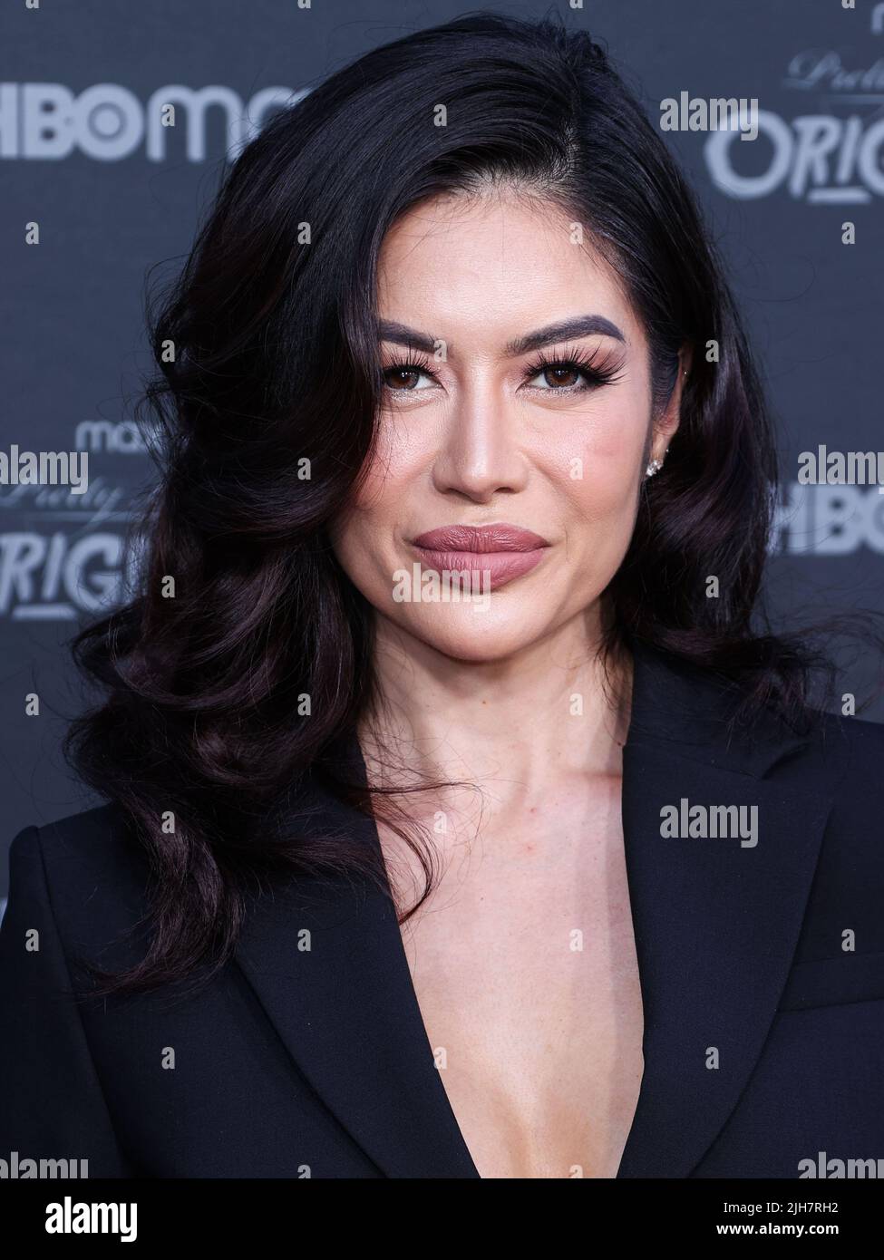 BURBANK, LOS ANGELES, CALIFORNIA, USA - JULY 15: American actress Kim ...