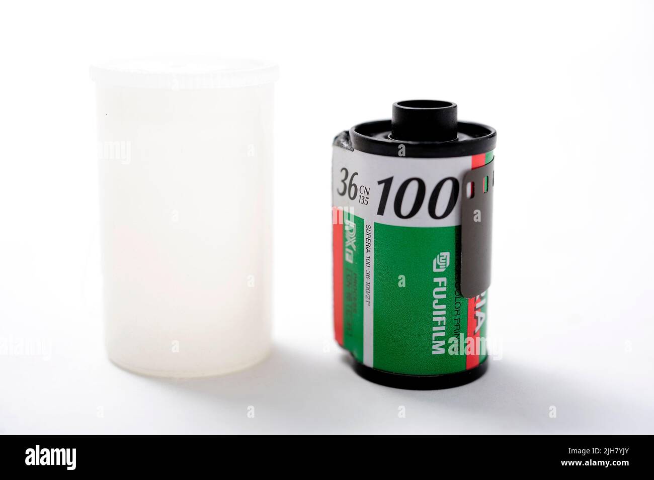 photography, 35mm film roll, analog photography, traditional,Fuji ...