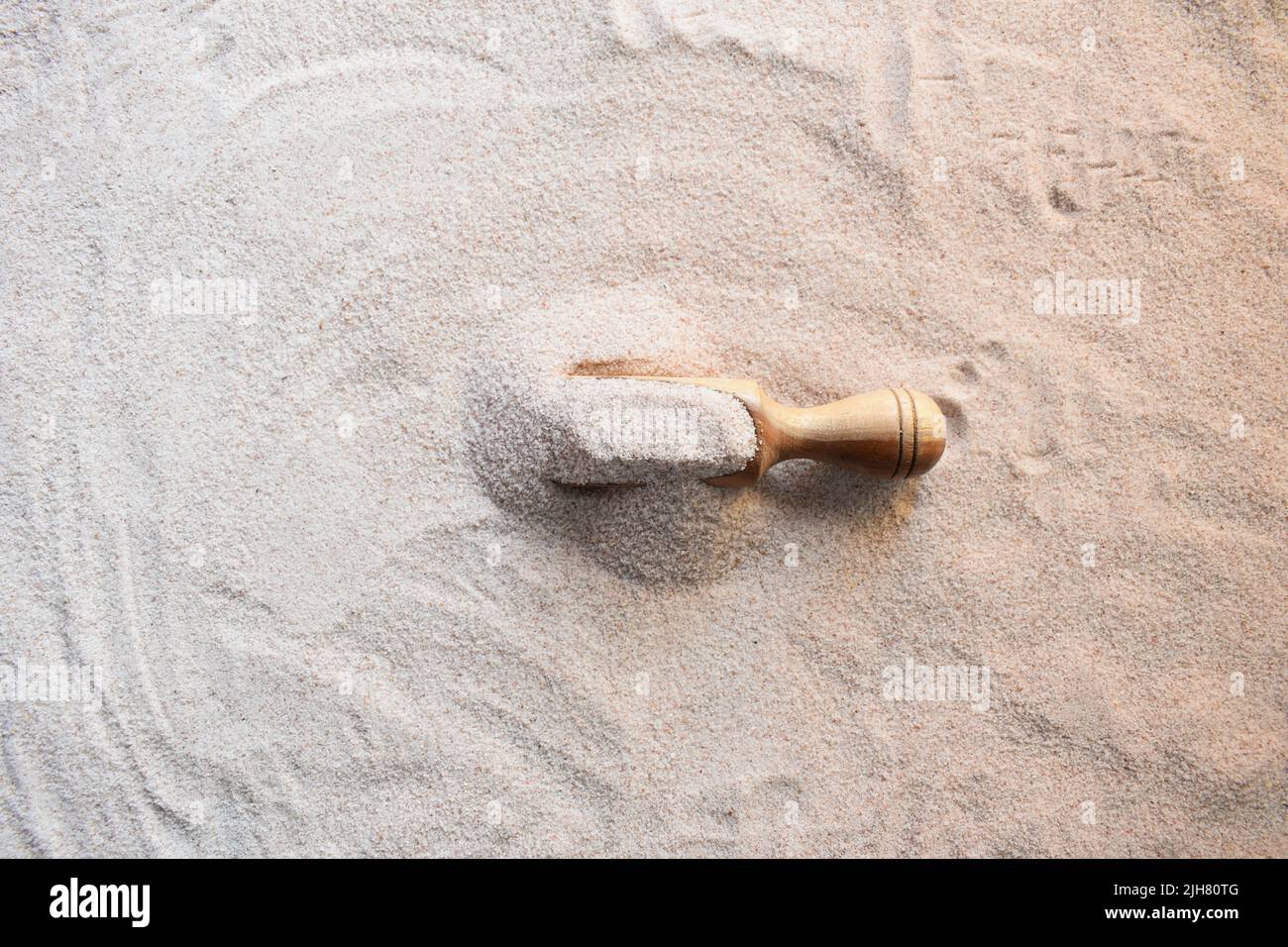 Raw coarse dried rice semolina hi-res stock photography and images - Alamy