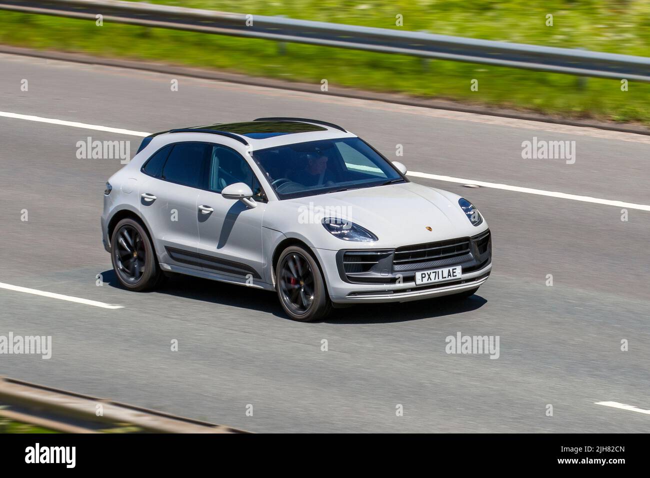 Porsche macan gts s a v6 pdk auto start stop hi-res stock photography ...