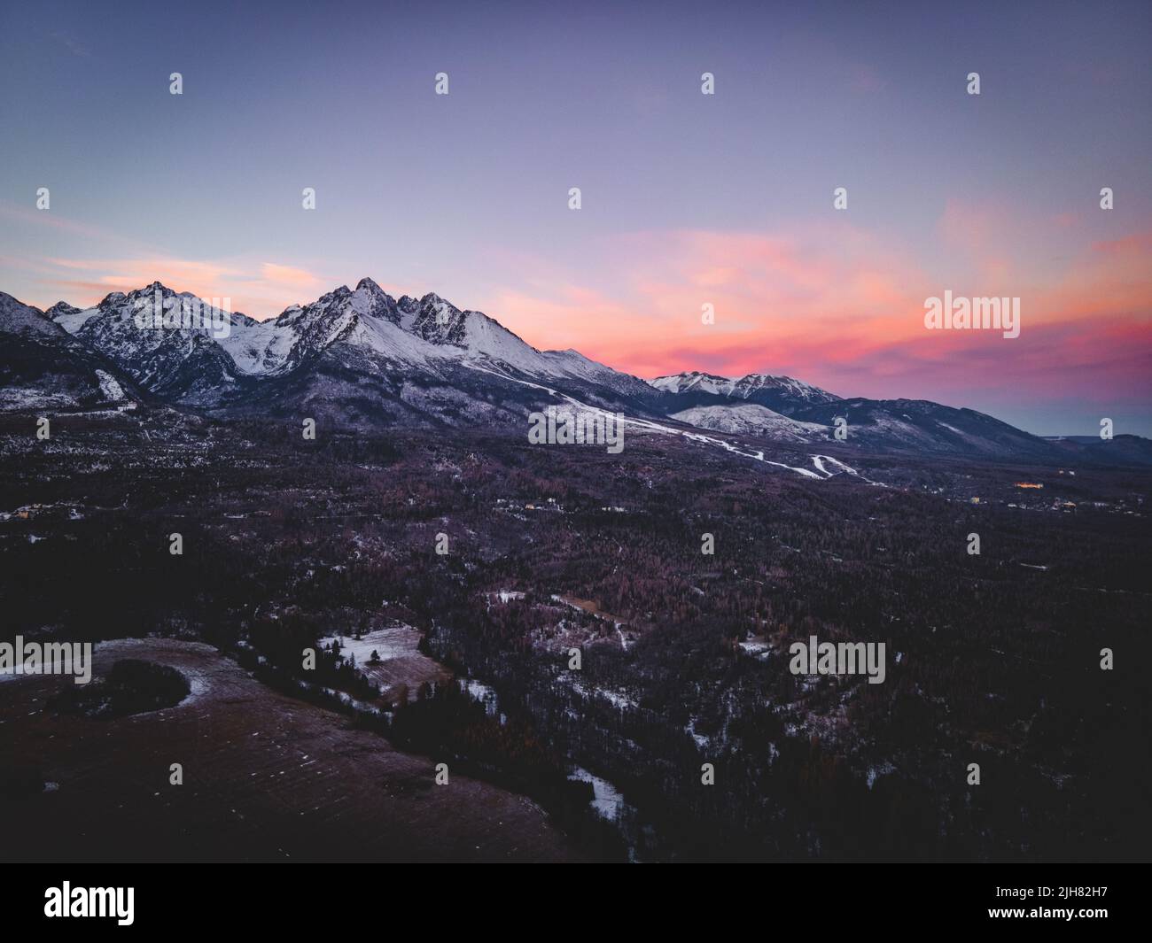 Aerial view cloudy tatras mountain hi-res stock photography and images ...