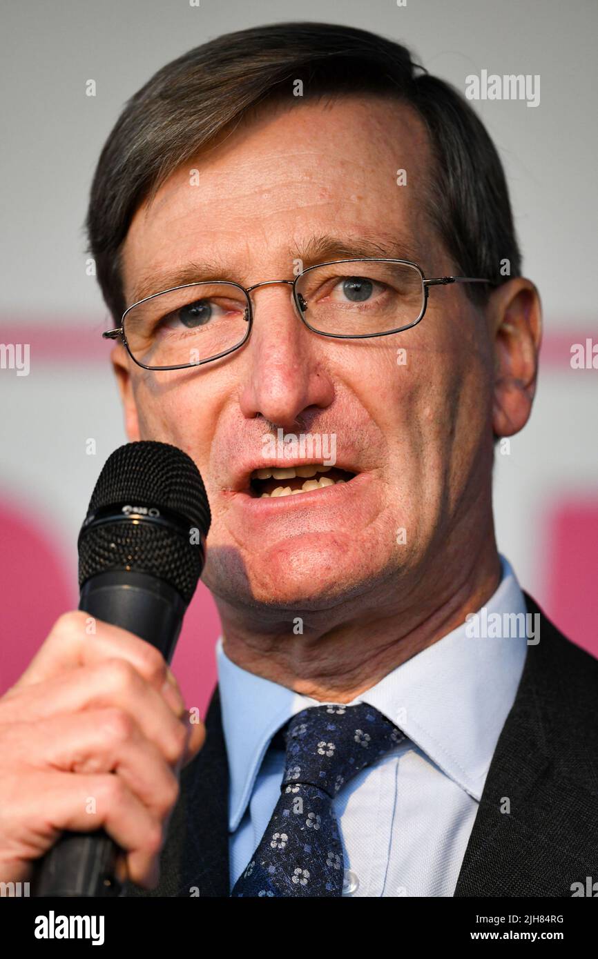 Together for the final say hi-res stock photography and images - Alamy