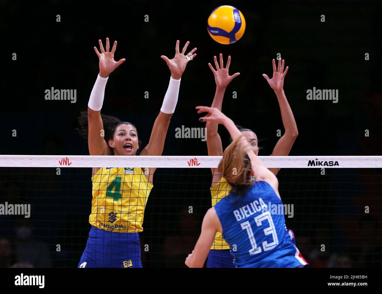 Ana carolina da silva hi-res stock photography and images - Alamy