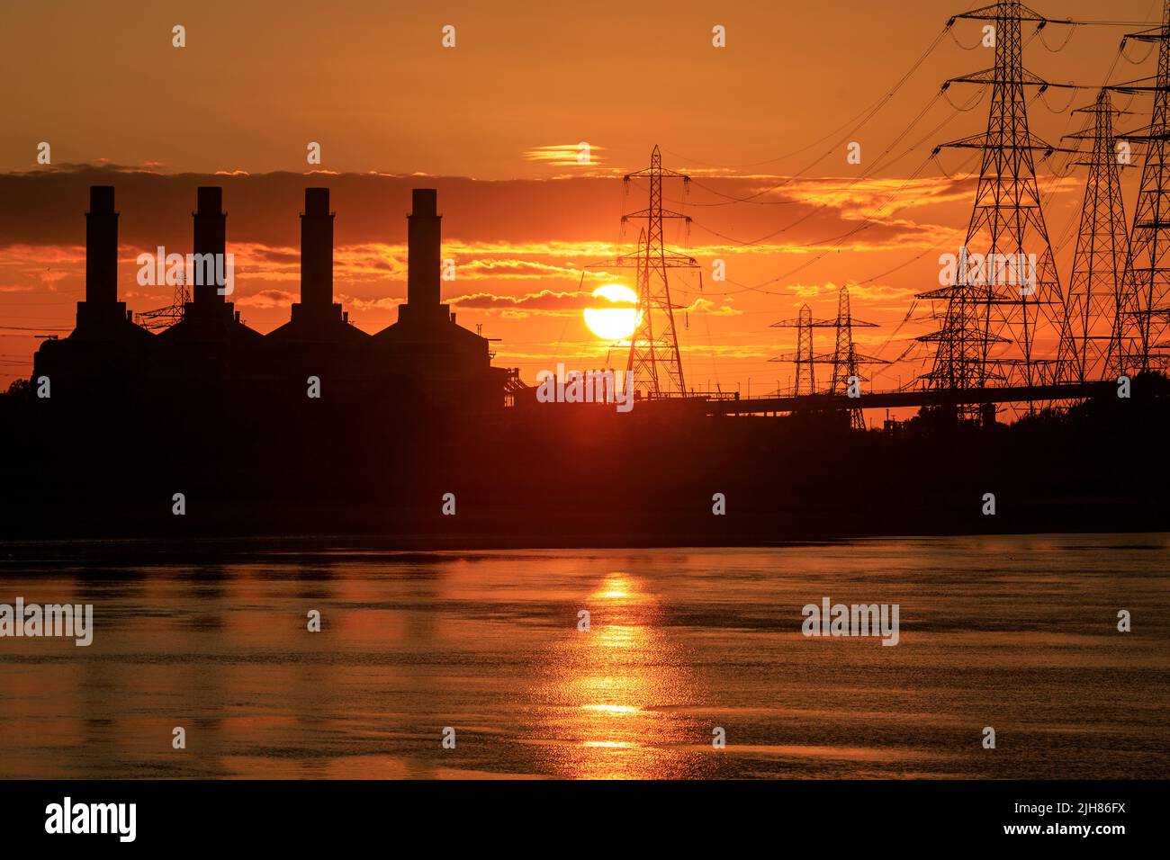 Sunset over Connah's Quay gas fired power station, Deeside, North Wales ...