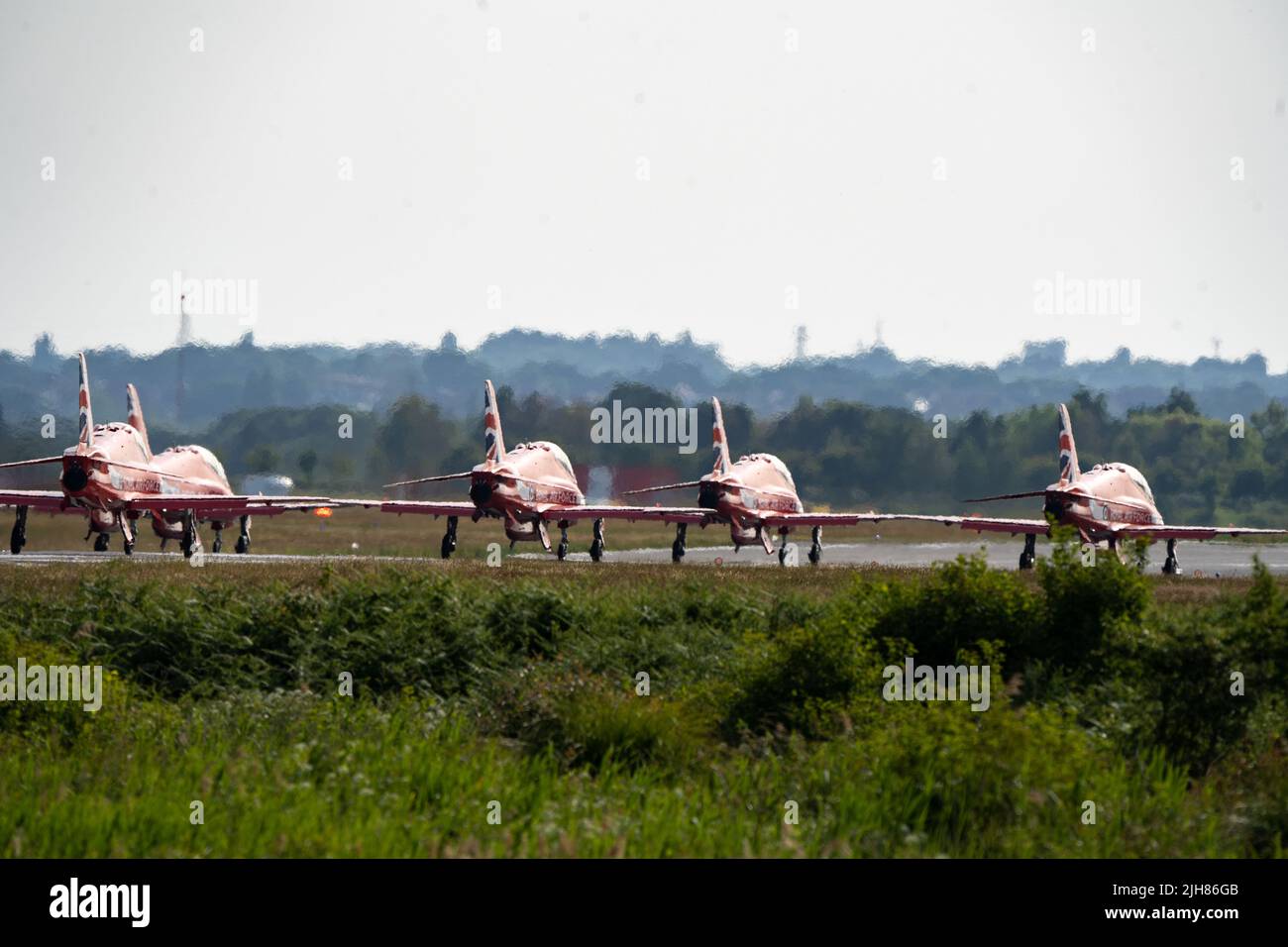Red Arrows Lining Up Runway 26 Bournemouth Airport Stock Photo - Alamy