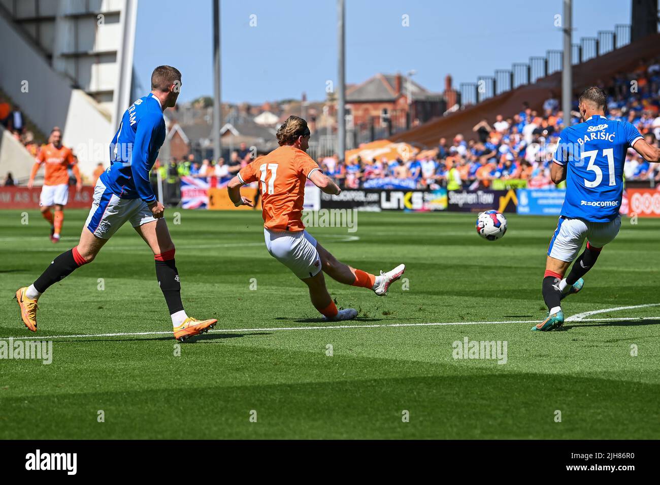 Josh bowler blackpool hi-res stock photography and images - Alamy
