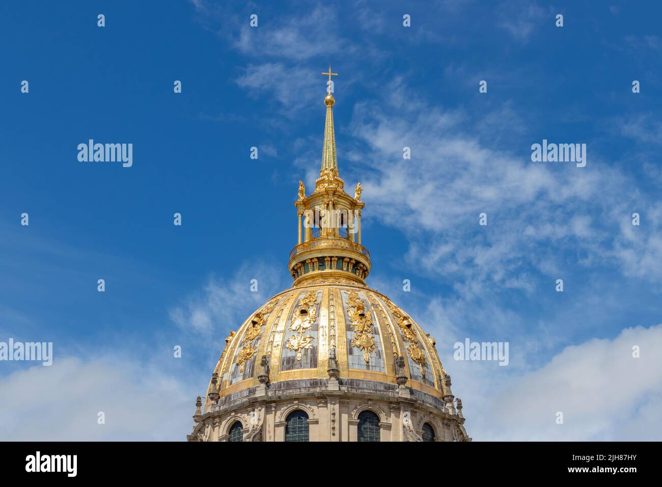 The golden dome of Les Invalides in Paris, France Stock Photo - Alamy