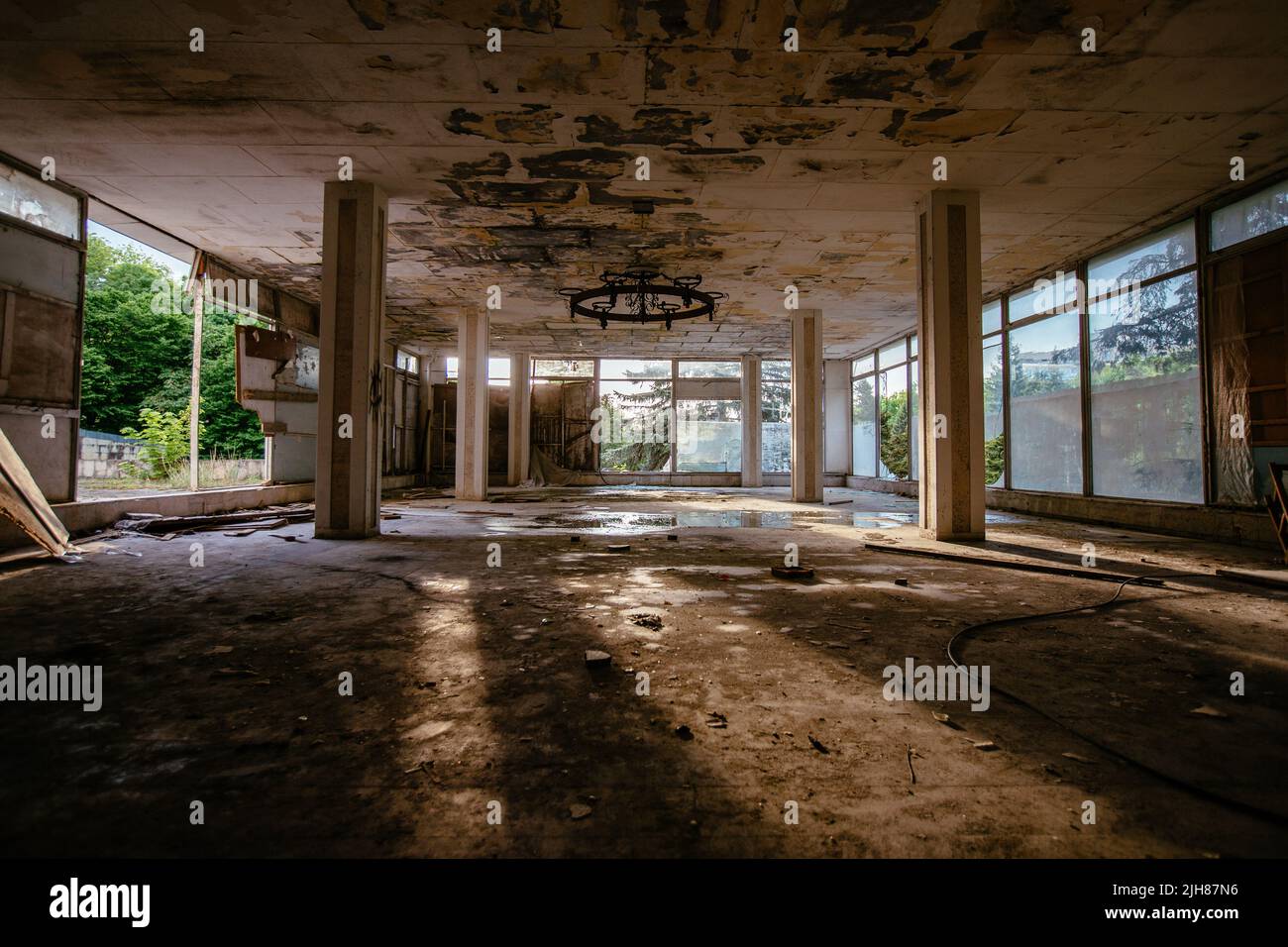 Old rotten abandoned building with broken windows Stock Photo - Alamy