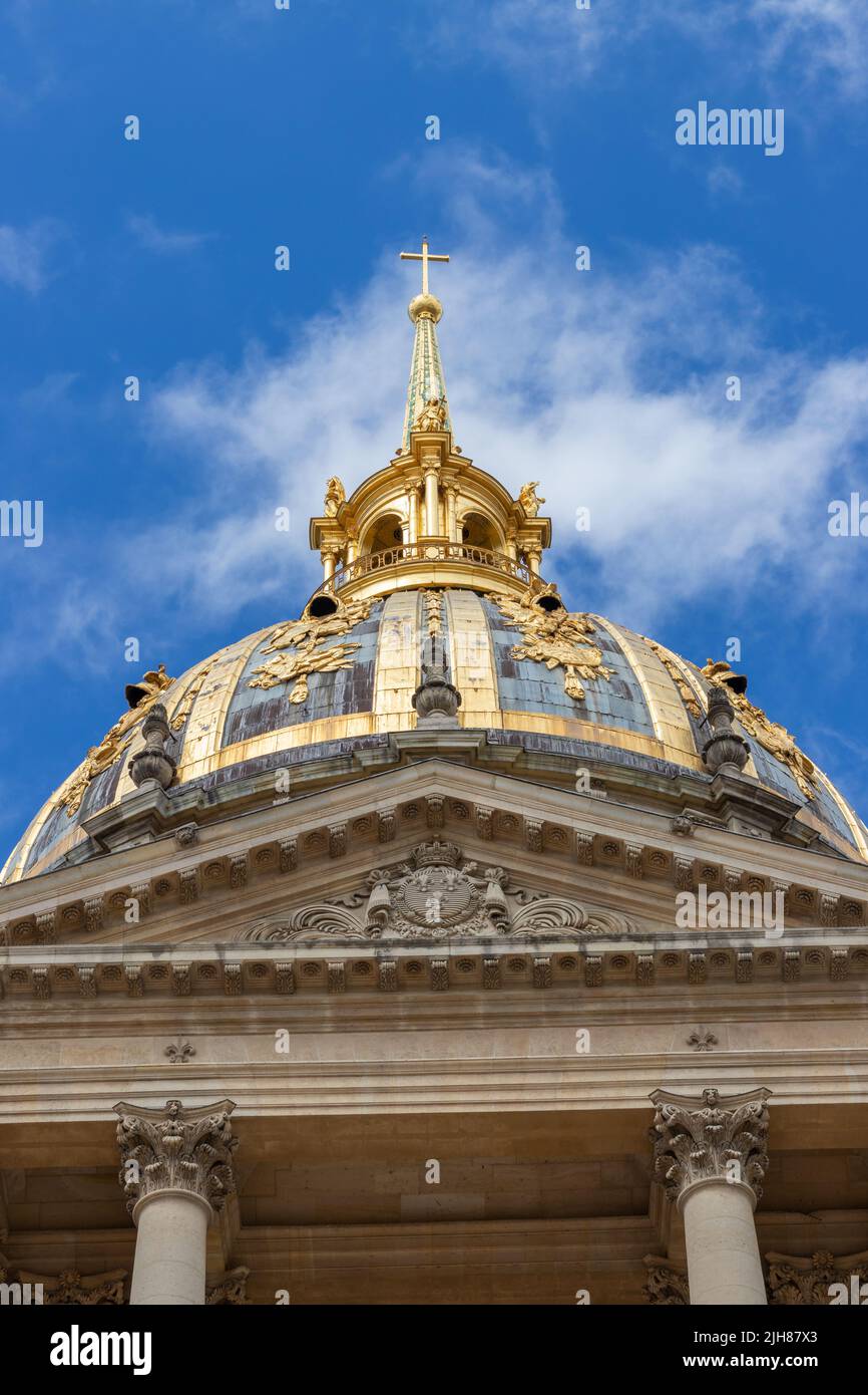 The golden dome of Les Invalides in Paris, France Stock Photo - Alamy