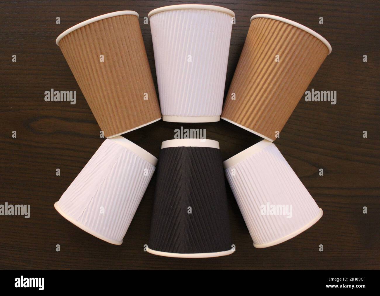Disposable paper cups for coffee and other take out drinks Stock Photo ...