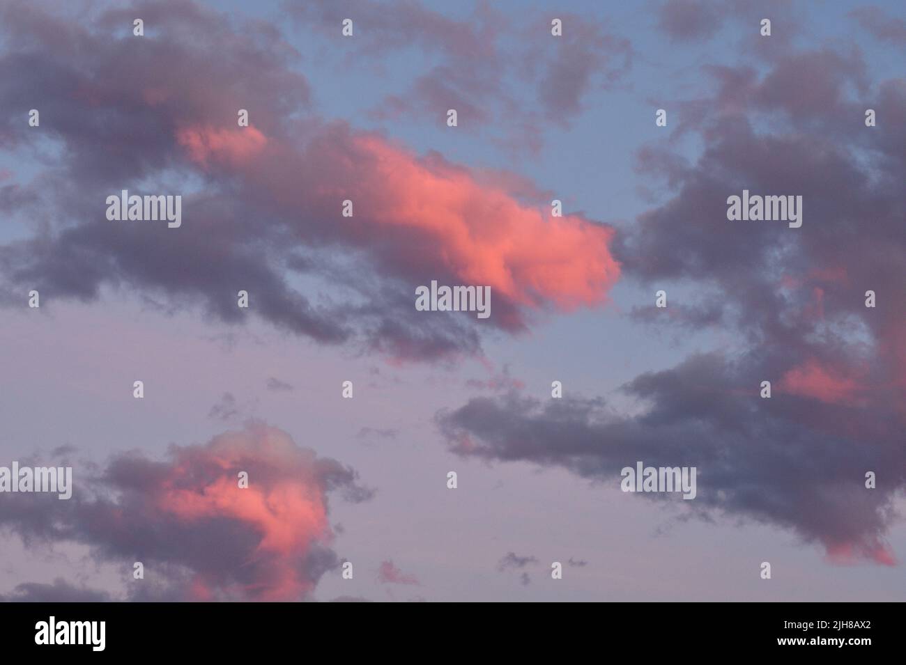 Red Clouds in the Summer Sky Hook Norton Oxfordshire England uk Stock ...