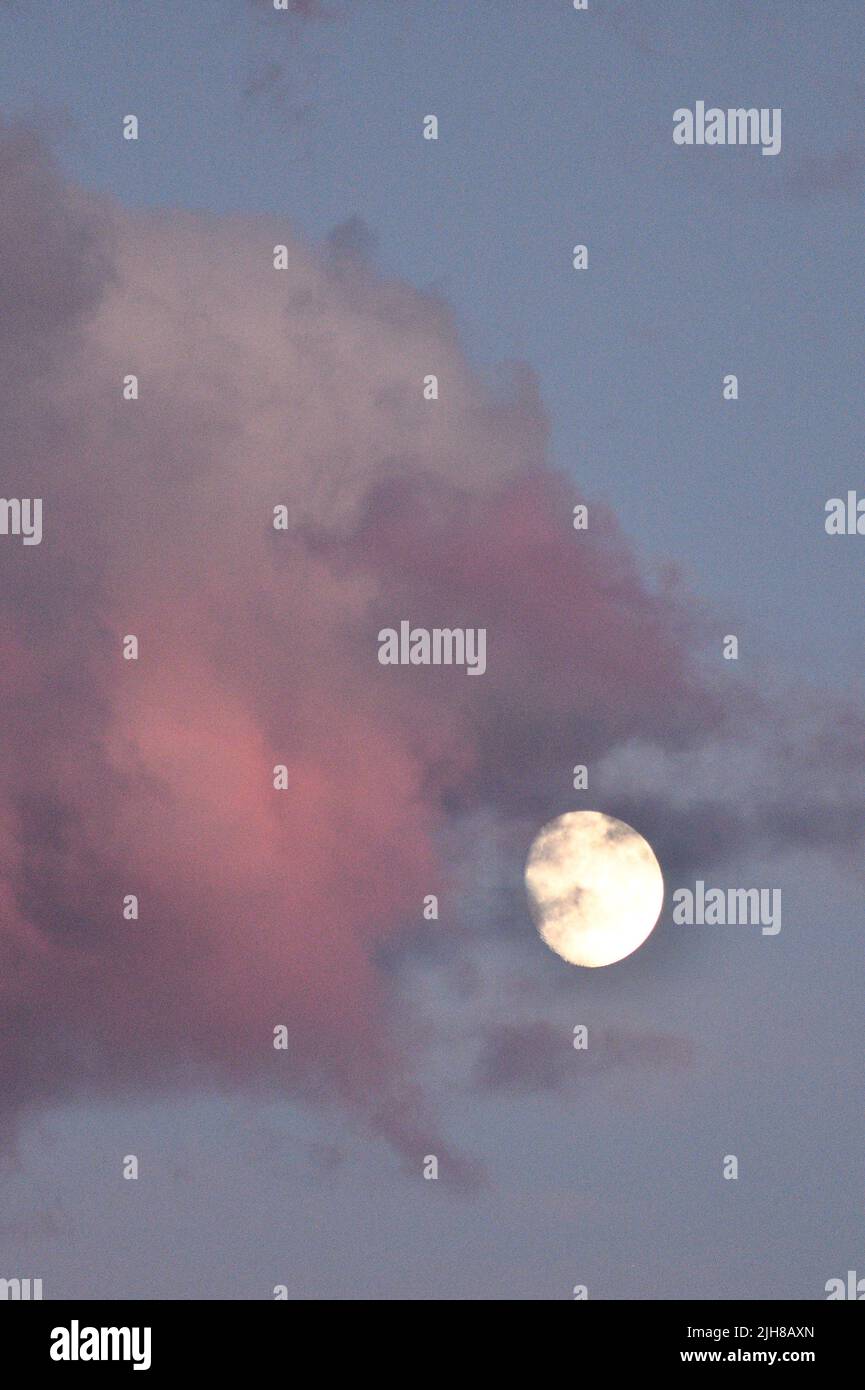 Red Clouds in the Summer Sky Hook Norton Oxfordshire England uk Stock ...