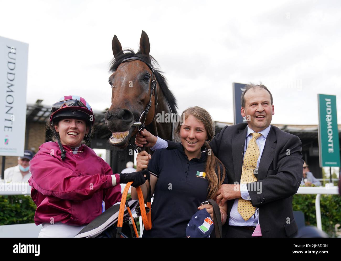 Sylvia O'Donnell (left) and trainer Pat O'Donnell (right) celebrate ...