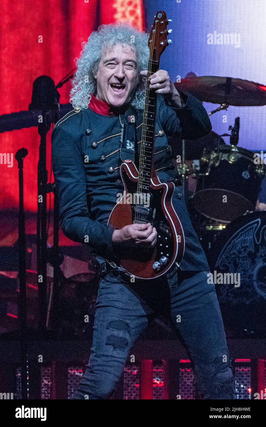 Unipol Arena, Bologna, Italy, July 11, 2022, Brian May (Queen) during ...