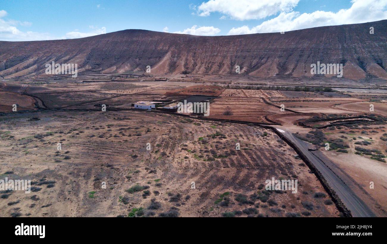 Wide desert field canyons hi-res stock photography and images - Alamy