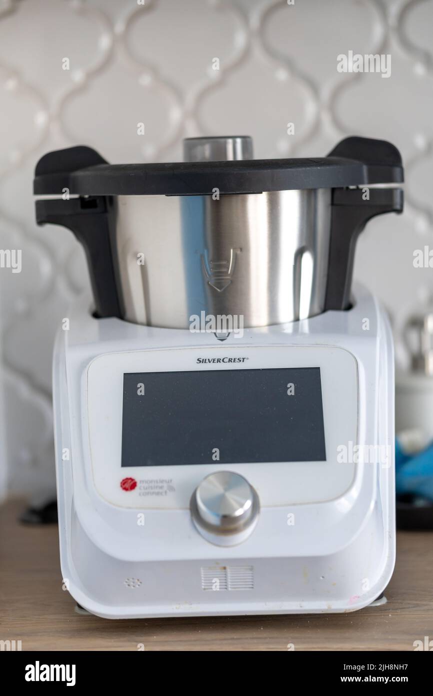 Silvercrest hi-res stock photography and images - Alamy