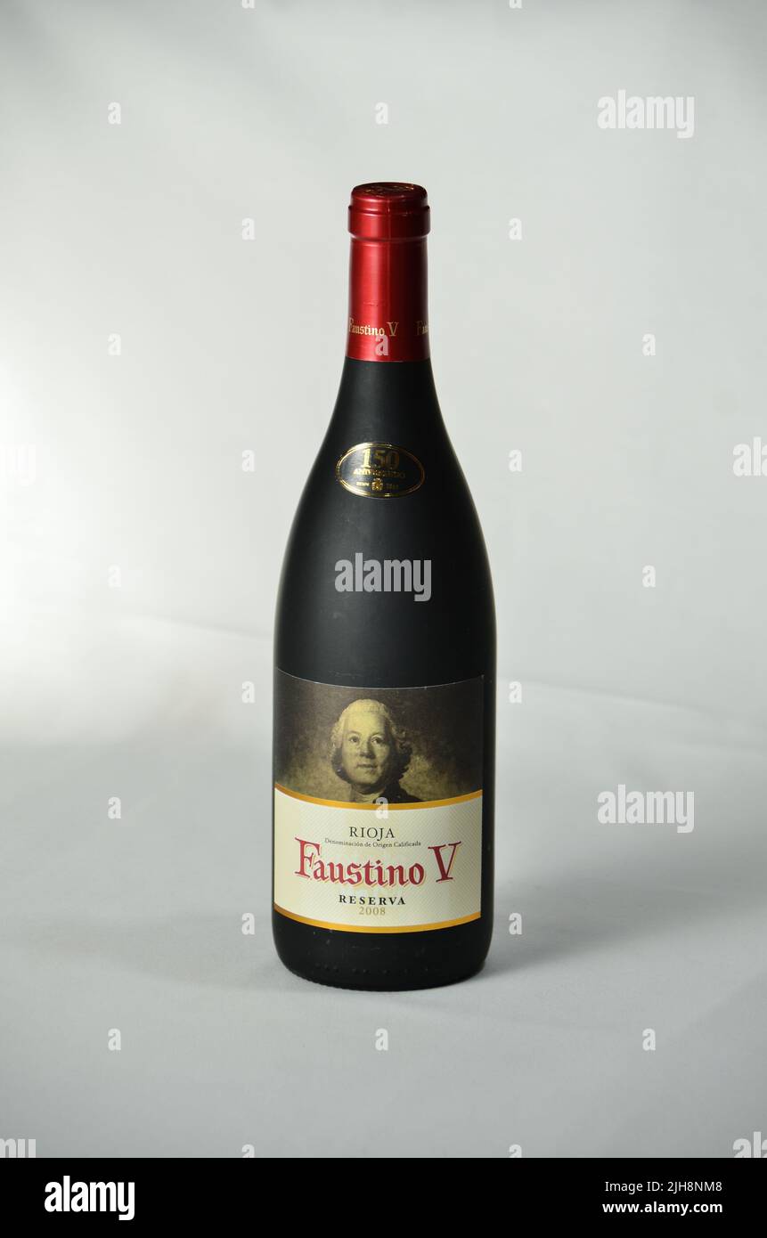 Faustino wine hi-res stock photography and images - Alamy