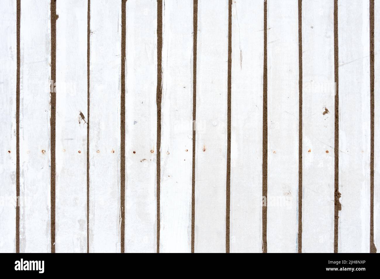 A texture of vertically arranged and white painted wooden planks Stock ...