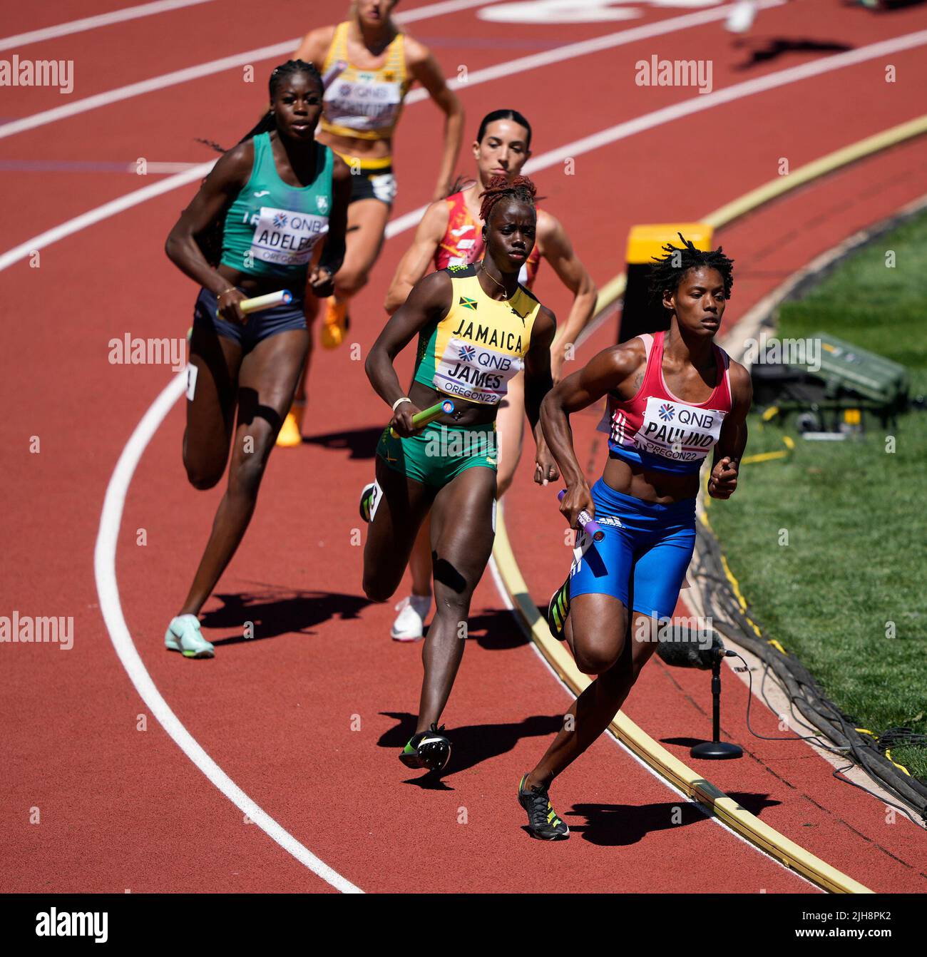 Tiffany James's Instagram, Twitter & Facebook on IDCrawl