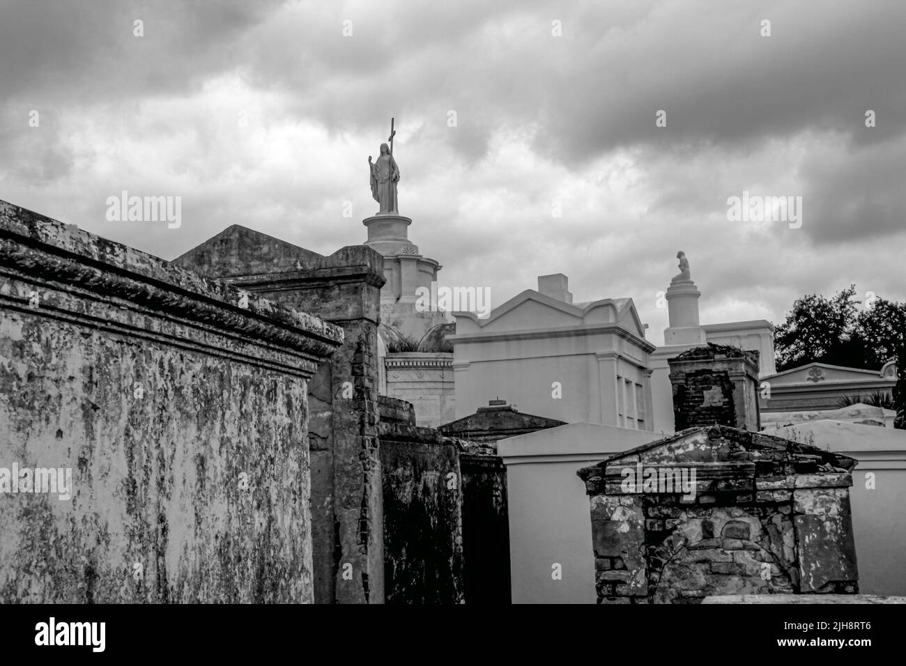 St louis cemetery new orleans 1 hi-res stock photography and images - Alamy
