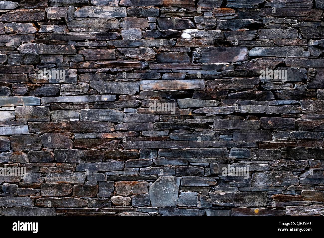 Old traditional slate slabs wall, rustic abstract background Stock ...