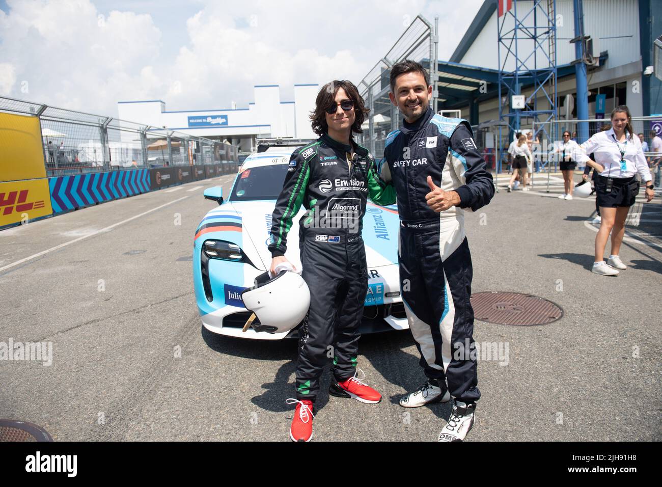 Aidan gallagher actor hi-res stock photography and images - Alamy