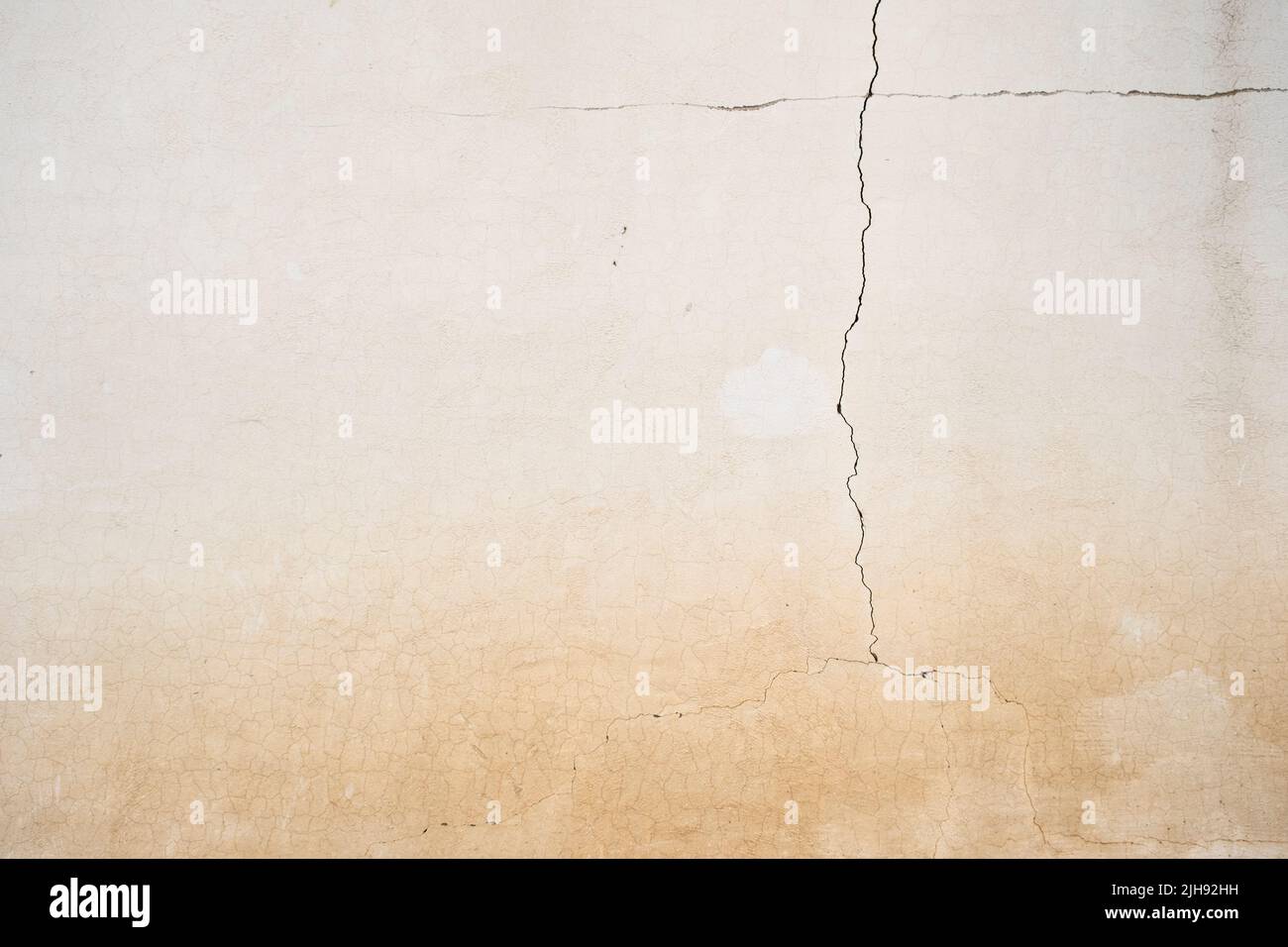Lime wash wall hi-res stock photography and images - Alamy