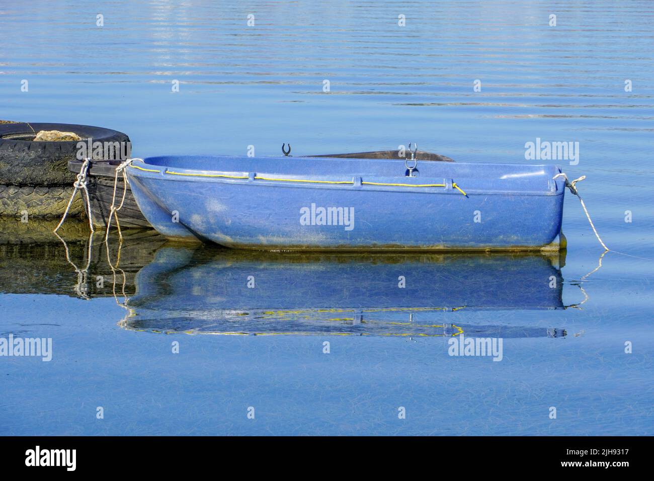 Tropical canoe adventure fishing hi-res stock photography and images ...