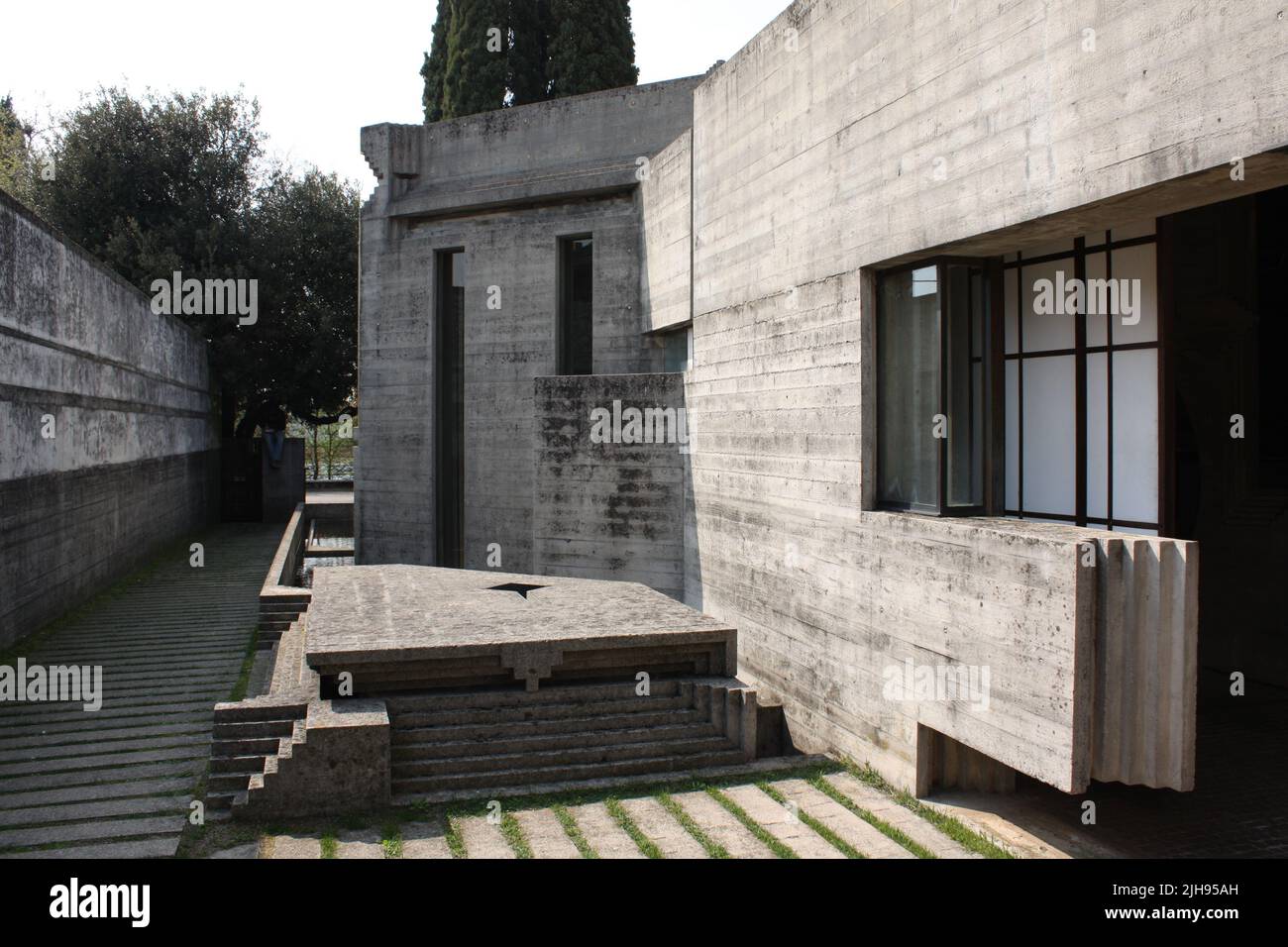 Carlo scarpa architect hi-res stock photography and images - Alamy