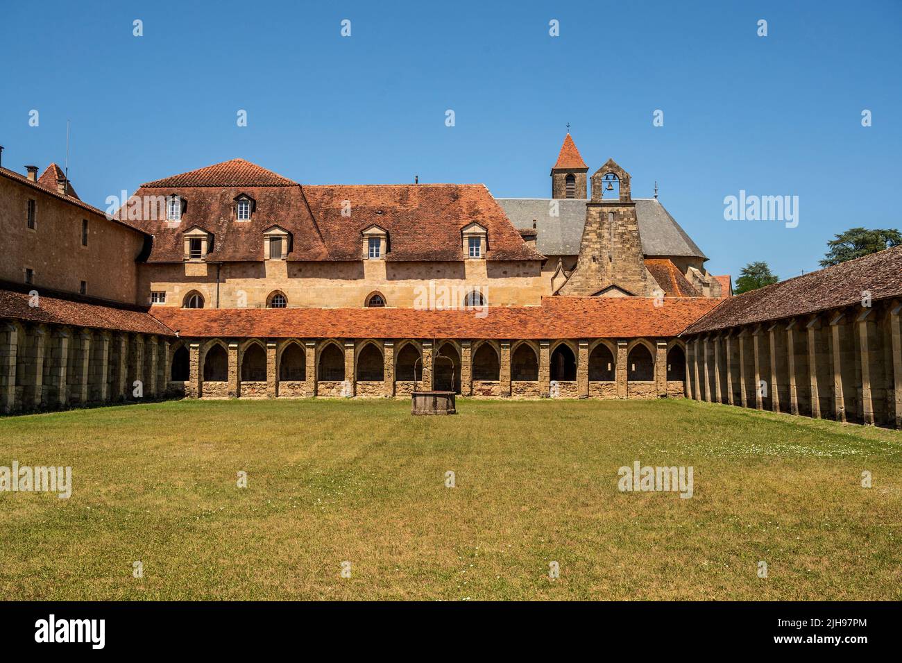 The monastery La Chartreuse Saint-Sauveur in Villefranche-de-Rouergue ...