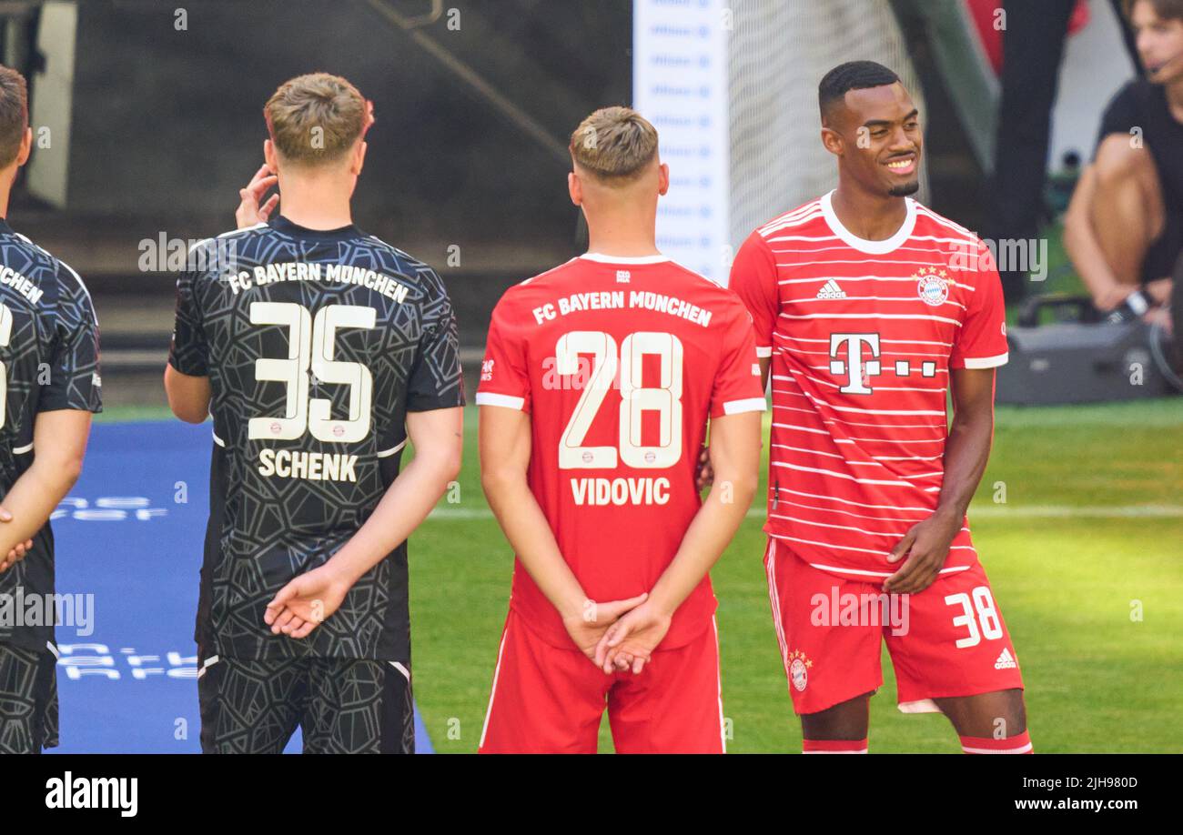 Bayern Munchen 2022 16 Kit