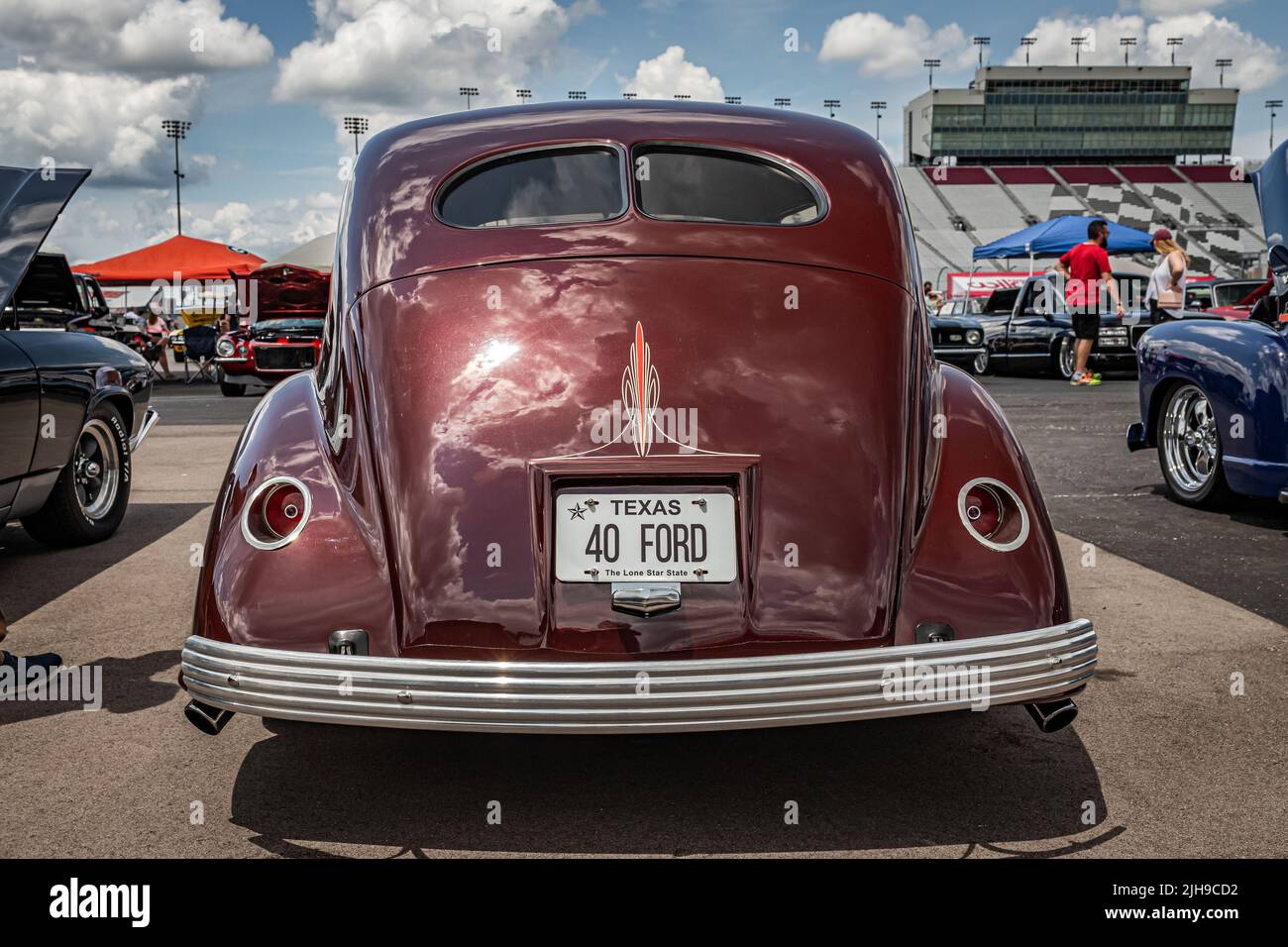 1940 vintage car rear view hi-res stock photography and images - Alamy