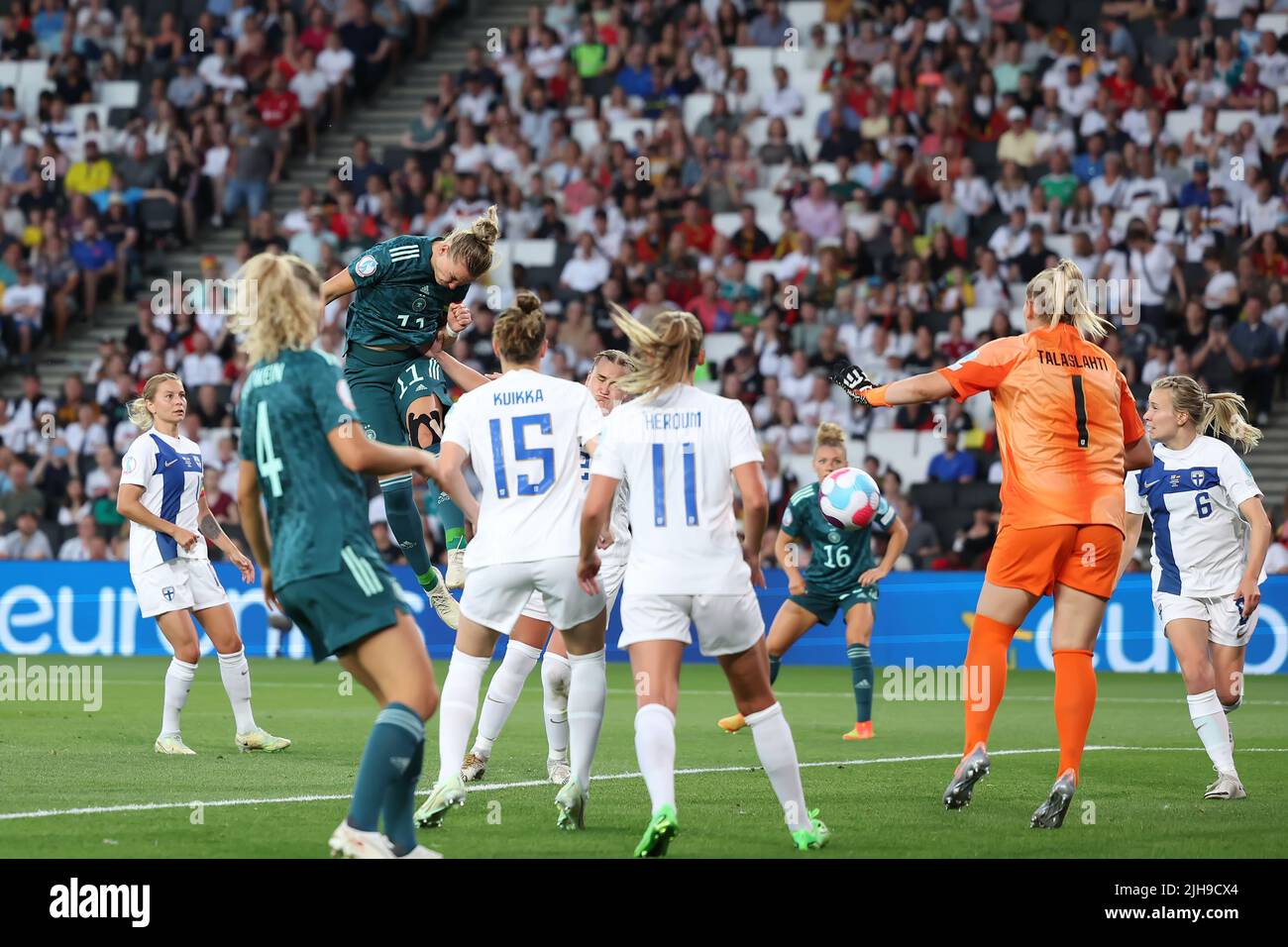 Alexandra popp july stadium mk hi-res stock photography and images - Alamy