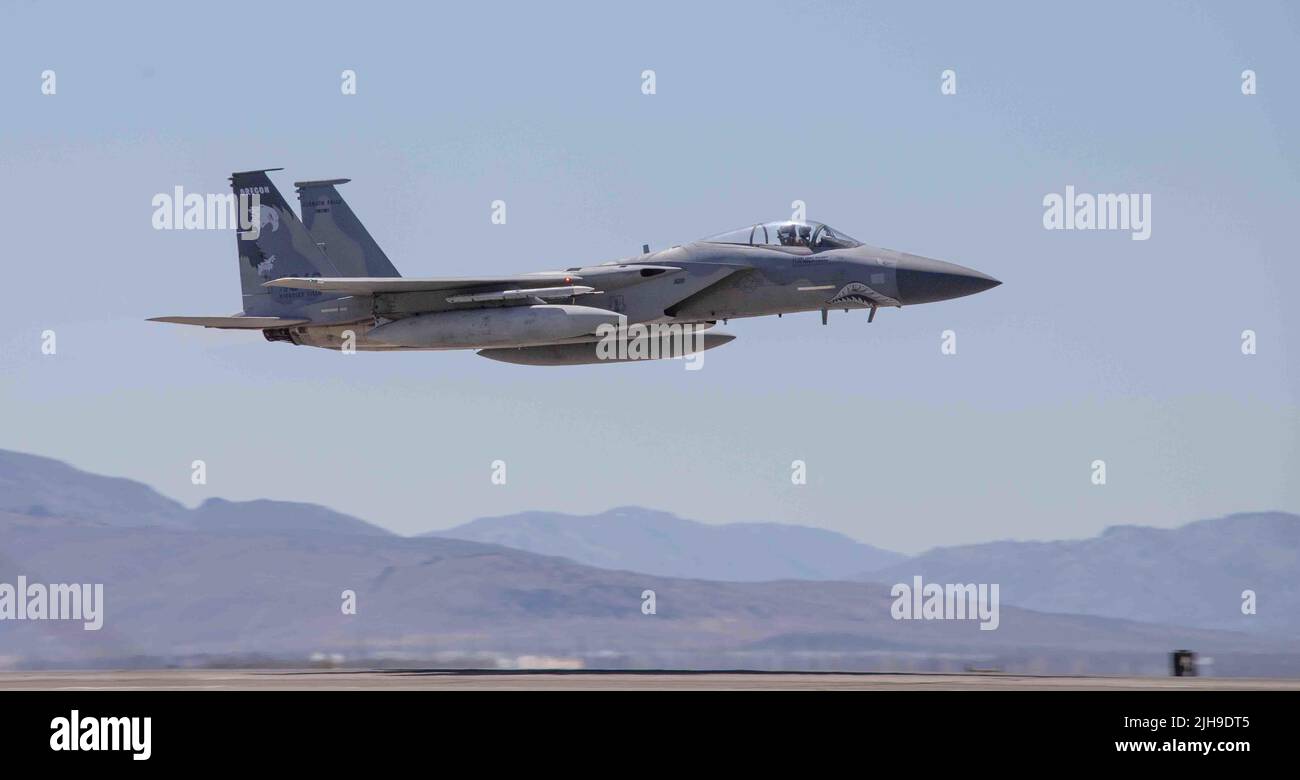 270th air traffic control squadron hi-res stock photography and images ...