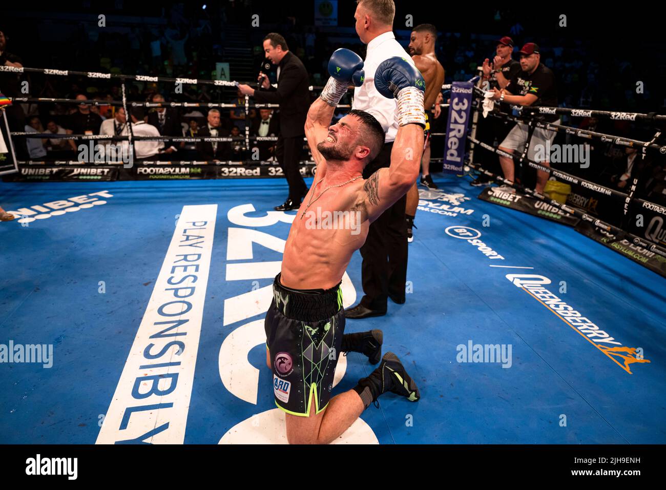 LONDON, UNITED KINGDOM. 16th Jul, 2022. Lennox Clarke vs Mark Heffron ...