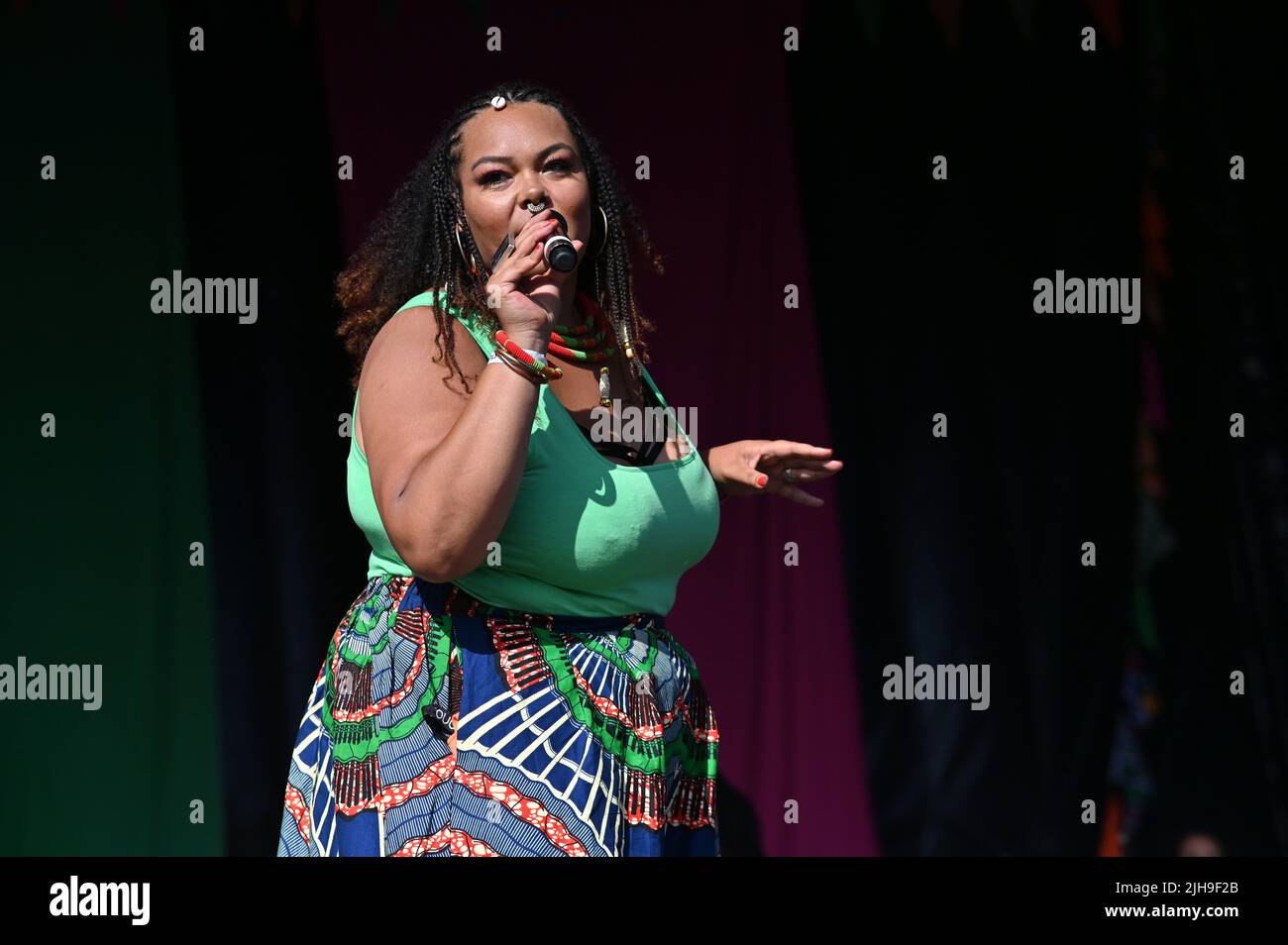 Lara li hi-res stock photography and images - Alamy